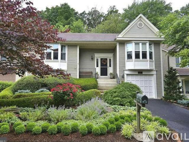 4 BR, 3 BA Apartment 11 Watch Hill Pl, Gaithersburg, MD 20878
