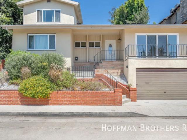 4 BR, 3 BA Apartment 1222 Daniels Dr, Los Angeles, CA 90035