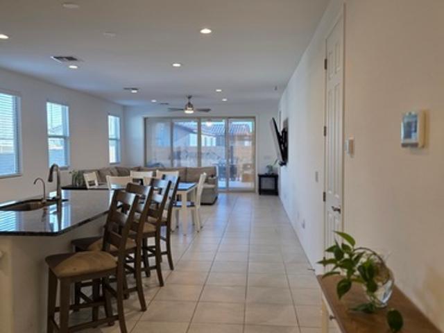 4 BR, 3 BA Apartment 1225 E Jahns Dr, Casa Grande, AZ 85122