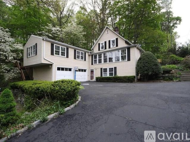 4 BR, 3 BA Apartment 1286 Long Ridge Rd, Stamford, CT 06903