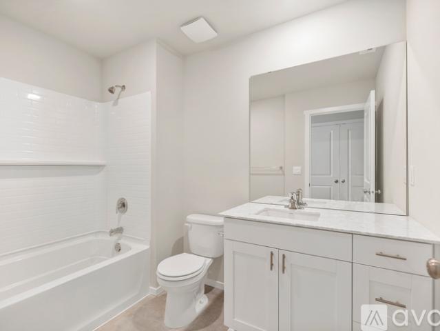 4 BR, 3 BA Apartment 1389 SW Pendleton Way, Port Orchard, WA 98367