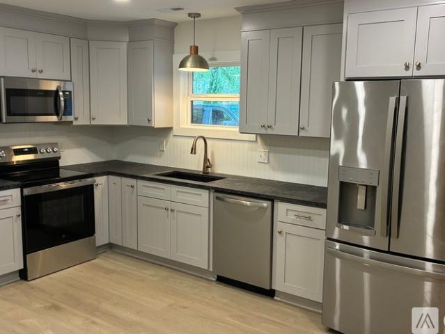 4 BR, 3 BA Apartment 138 Ash Lane, Boone, NC 28607