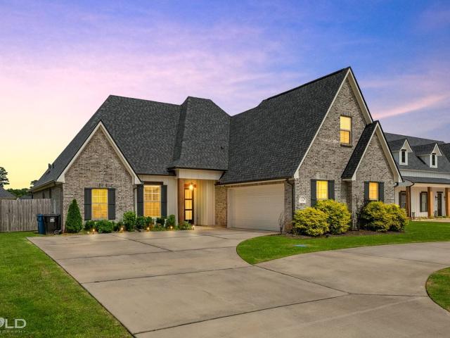 4 BR, 3 BA Apartment 138 Sitka Loop, Haughton, LA 71037