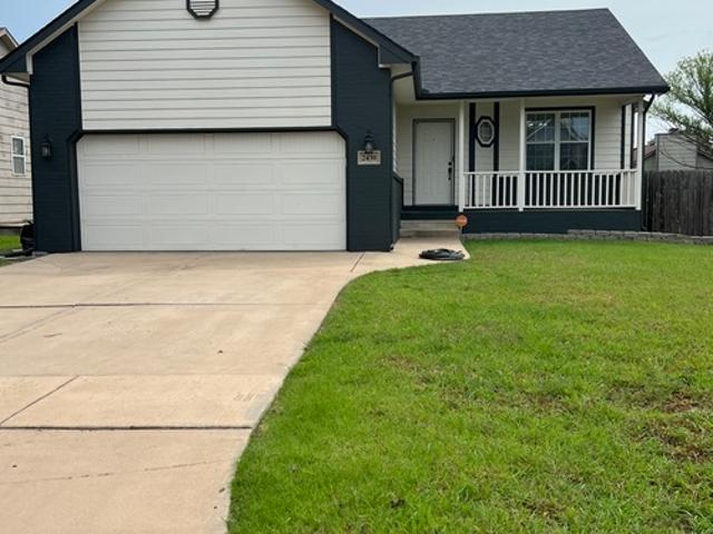4 BR, 3 BA Apartment 2430 S Gatewood St, Wichita, KS 67210