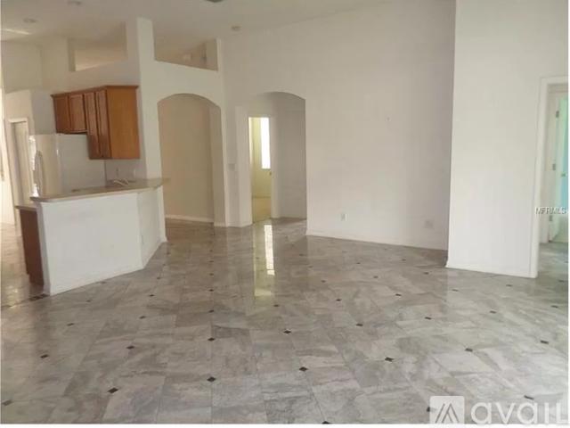 4 BR, 3 BA Apartment 2504 Bonterra Boulevard, Valrico, FL 33594