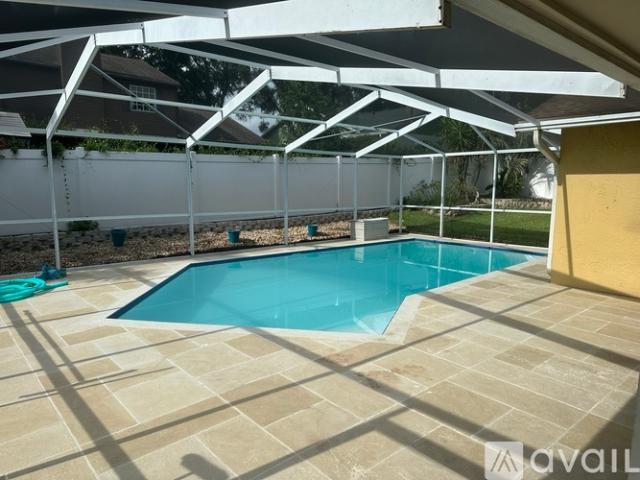 4 BR, 3 BA Apartment 2510 Brimhollow Drive, Valrico, FL 33596