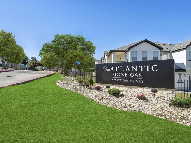4 BR, 3 BA Apartment 25675 Overlook Parkway Unit 2206, San Antonio, TX 78260