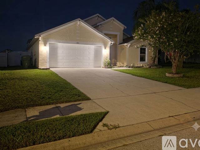 4 BR, 3 BA Apartment 2809 Shumard Street, Winter Haven, FL 33881