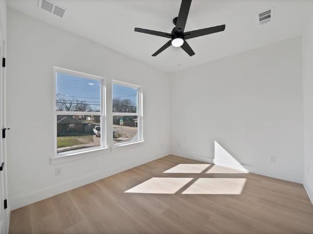 4 BR, 3 BA Apartment 2912 Brigham Lane, Dallas, TX 75215