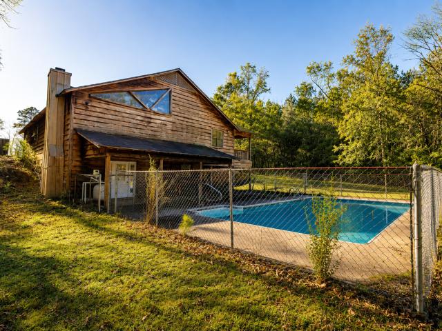 4 BR, 3 BA Apartment 213 Bobbie Dr, Farmerville, LA 71241