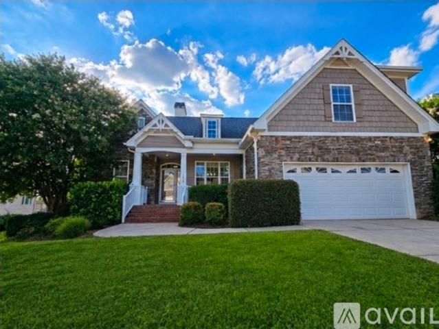 4 BR, 3 BA Apartment 212 Medford Drive, Greer, SC 29650