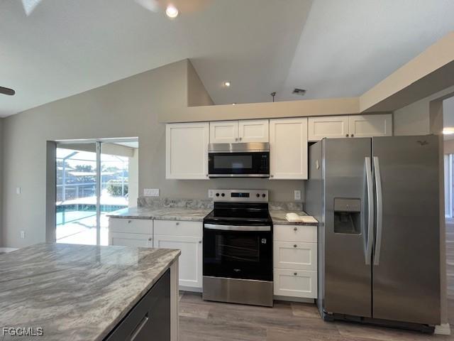 4 BR, 3 BA Apartment 2149 Southeast 10th Avenue, Cape Coral, FL 33990