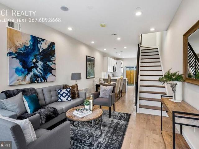 4 BR, 3 BA Apartment 2154 N Fairhill Street, Philadelphia, PA 19122