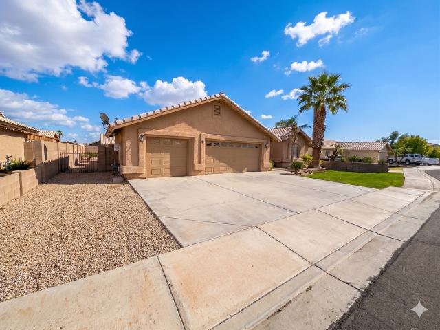 4 BR, 3 BA Apartment 2181 South 37th Avenue, Yuma, AZ 85364