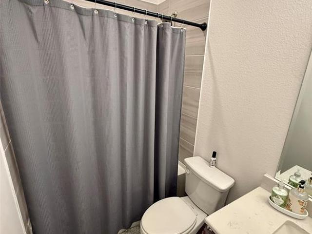 4 BR, 3 BA Apartment 218 Oakcrest Drive, Justin, TX 76247