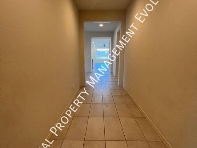 4 BR, 3 BA Apartment 22857 E. Marsh Rd, Queen Creek, AZ 85142