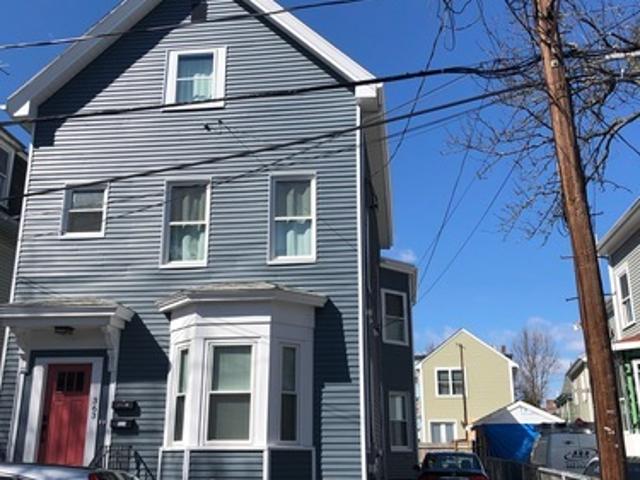 4 BR, 3 BA Apartment 363 Windsor St, Unit Unit 2, Cambridge, MA 02141
