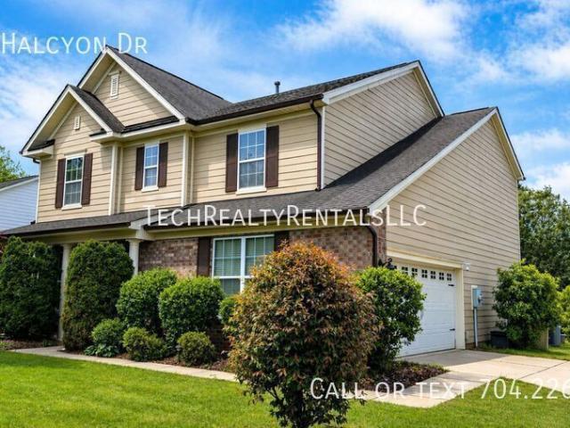 4 BR, 3 BA Apartment 3634 Halcyon Dr, Huntersville, NC 28078