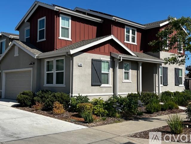 4 BR, 3 BA Apartment 3800 Firestar Way, Sacramento, CA 95834