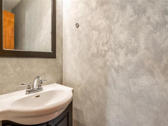 4 BR, 3 BA Apartment 3801 Silver Maple Drive, Carrollton, TX 75007
