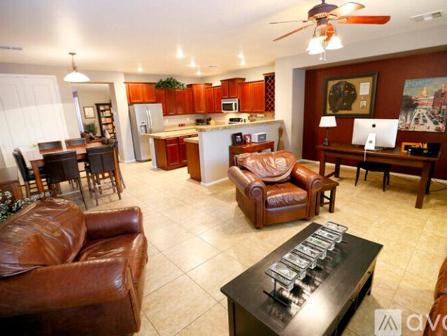 4 BR, 3 BA Apartment 3858 East Moreles Street, Gilbert, AZ 85295