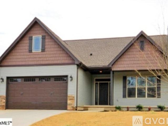 4 BR, 3 BA Apartment 38 Crossland Way, Greer, SC 29651