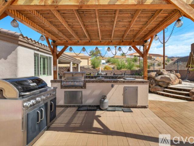 4 BR, 3 BA Apartment 3940 Duke Dr, Lake Havasu City, AZ 86404
