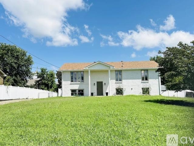 4 BR, 3 BA Apartment 307 Bancroft Drive, Clarksville, TN 37042