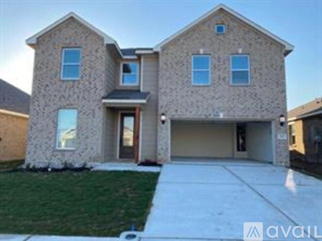 4 BR, 3 BA Apartment 312 Lone Wolf Trl, Fort Worth, TX 76120
