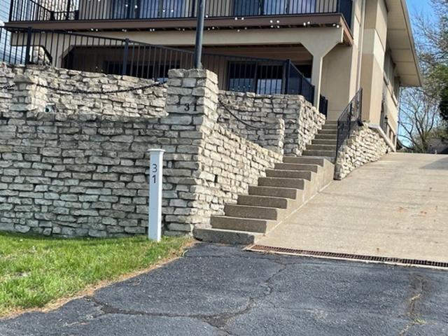 4 BR, 3 BA Apartment 31 Shore Drive, Portage, IN 46368