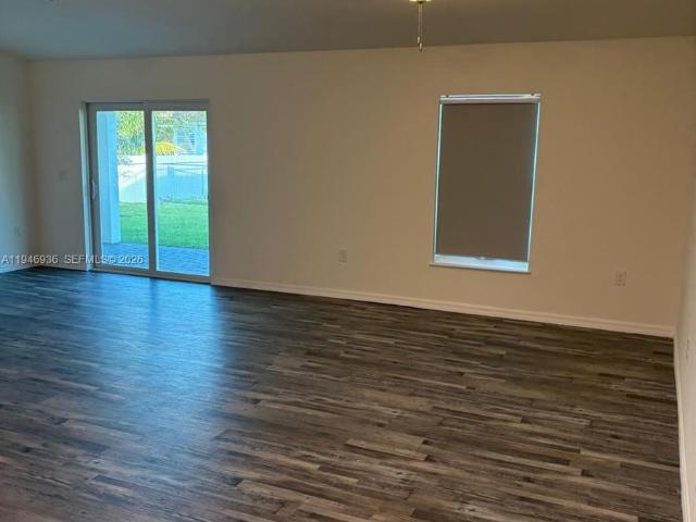 4 BR, 3 BA Apartment 3223 Northeast 14th Avenue, Cape Coral, FL 33909