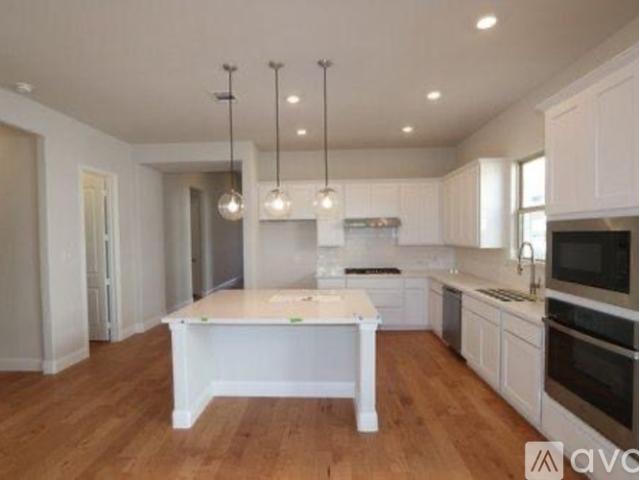 4 BR, 3 BA Apartment 4112 Dunlap Drive, McKinney, TX 75071