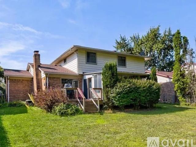 4 BR, 3 BA Apartment 41490 Hanford Road, Wayne County, MI 48187