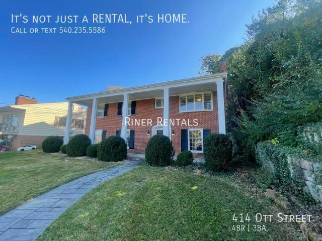 4 BR, 3 BA Apartment 414 Ott Street, Harrisonburg, VA 22801