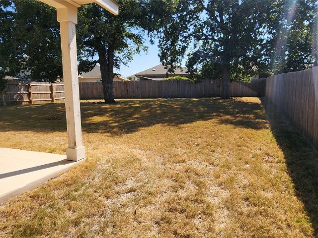 4 BR, 3 BA Apartment 424 Los Olives Lane, Georgetown, TX 78628