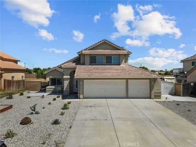 4 BR, 3 BA Apartment 4325 Serene Avenue, Lancaster, CA 93536