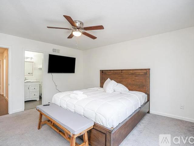 4 BR, 3 BA Apartment 554 7th Street, Imperial Beach, CA 91932