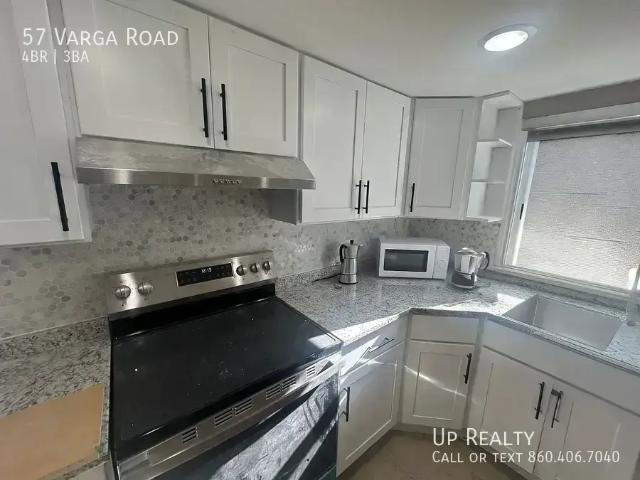 4 BR, 3 BA Apartment 57 Varga Road, Ashford, CT 06278