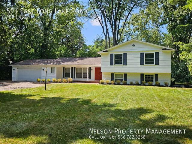 4 BR, 3 BA Apartment 591 East Long Lake Road, Bloomfield Hills, MI 48304
