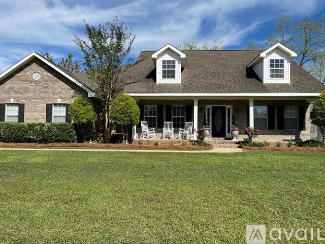 4 BR, 3 BA Apartment 504 Eton Dr, Dothan, AL 36305