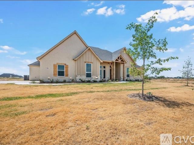 4 BR, 3 BA Apartment 513 Longhorn Lane, Springtown, TX 76082