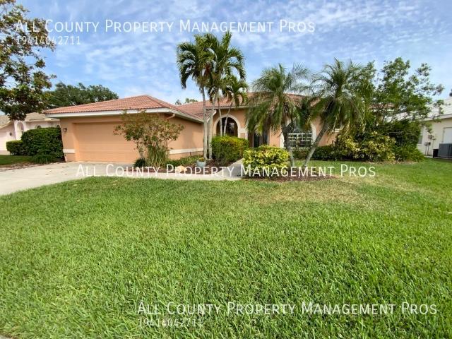 4 BR, 3 BA Apartment 5112 Far Oak Circle, Sarasota, FL 34238