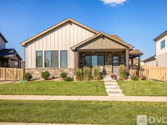 4 BR, 3 BA Apartment 5257 School House Drive, Timnath, CO 80547