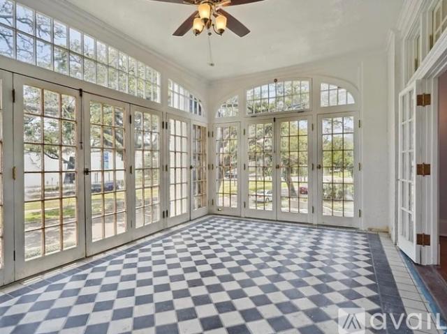 4 BR, 3 BA Apartment 5341 St Charles Ave, Unit 5341, New Orleans, LA 70115