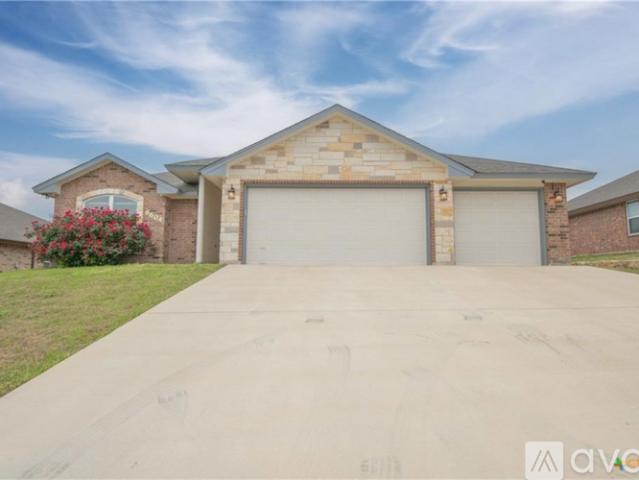 4 BR, 3 BA Apartment 6604 Alabaster Dr, Killeen, TX 76542