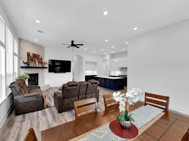 4 BR, 3 BA Apartment 6720 Stags Run, Mckinney, TX 75071