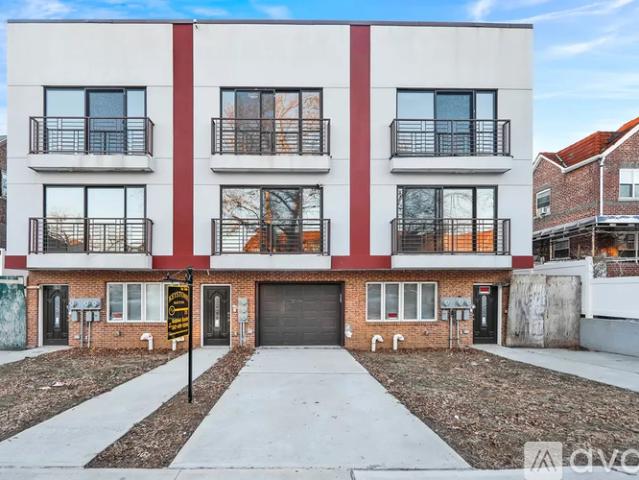 4 BR, 3 BA Apartment 694 East 38th Street, Unit #2, Kings County, NY 11210