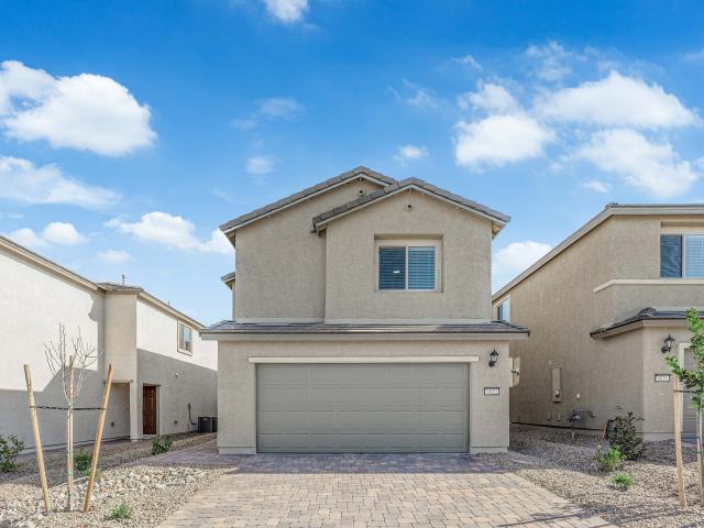 4 BR, 3 BA Apartment 6088 Swift Lariat St, Las Vegas, NV 89113