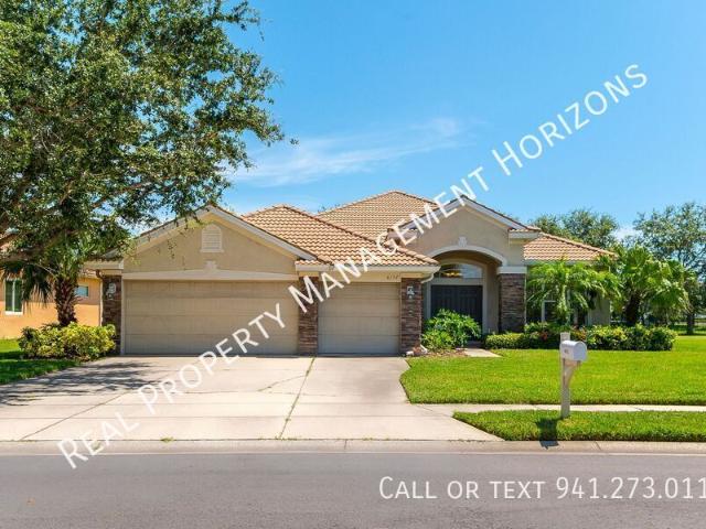 4 BR, 3 BA Apartment 6152 46th Street East, Bradenton, FL 34203