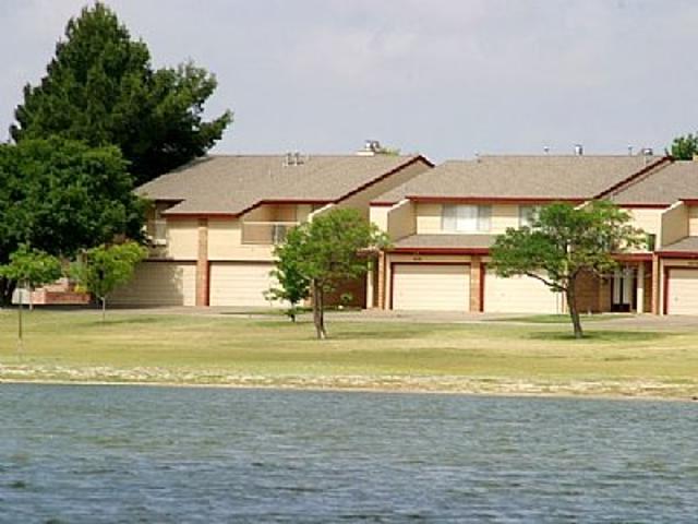 4 BR, 3 BA Apartment 6201 Indiana Ave Lubbock, TX 79413